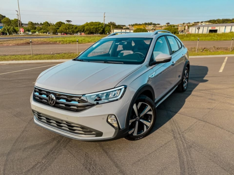 Cinza Moonstone: A Cor que Está Conquistando os carros 23/24 - CarSoul